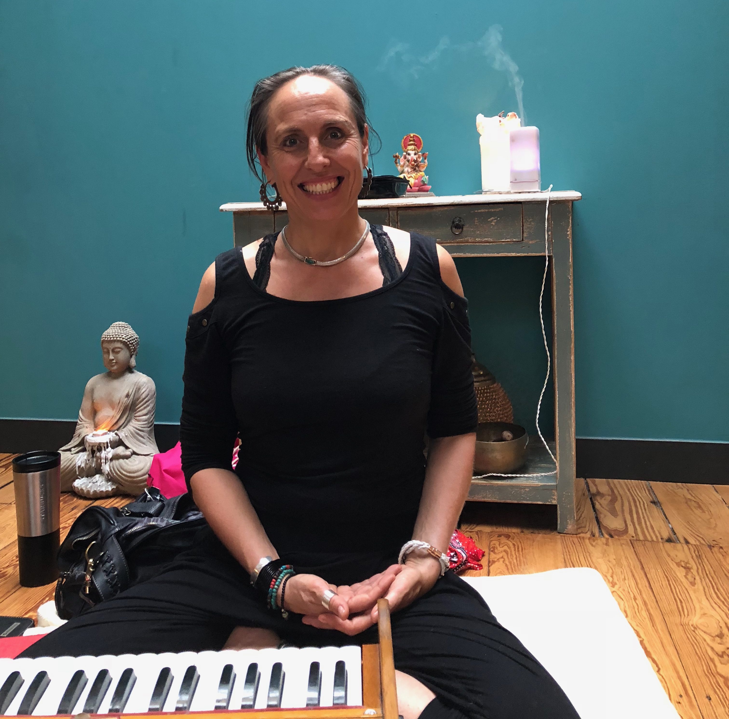 Buddhismus und Yoga - ein Interview mit Katchie Ananda - gluecksplanet